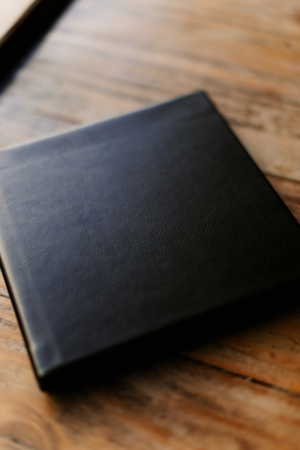 Albums Design | Weddings And Portrait Photographer And Videographer